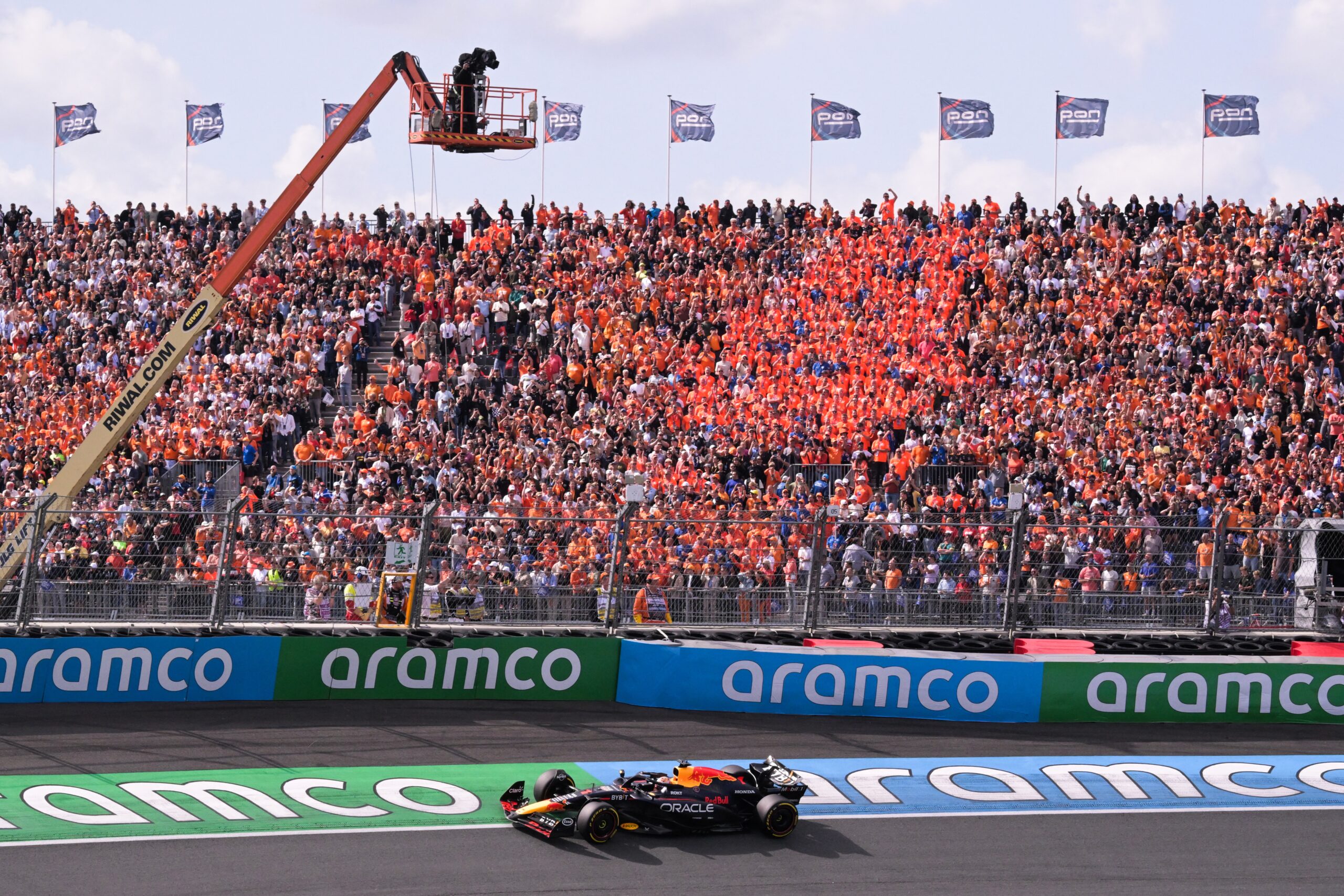 Dutch Grand Prix in Zandvoort met Max Verstappen: aangepaste ...